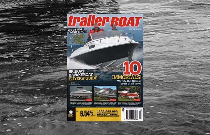 REVIEW: Bar Crusher 560C Apache - limited edition cuddy cabin boat