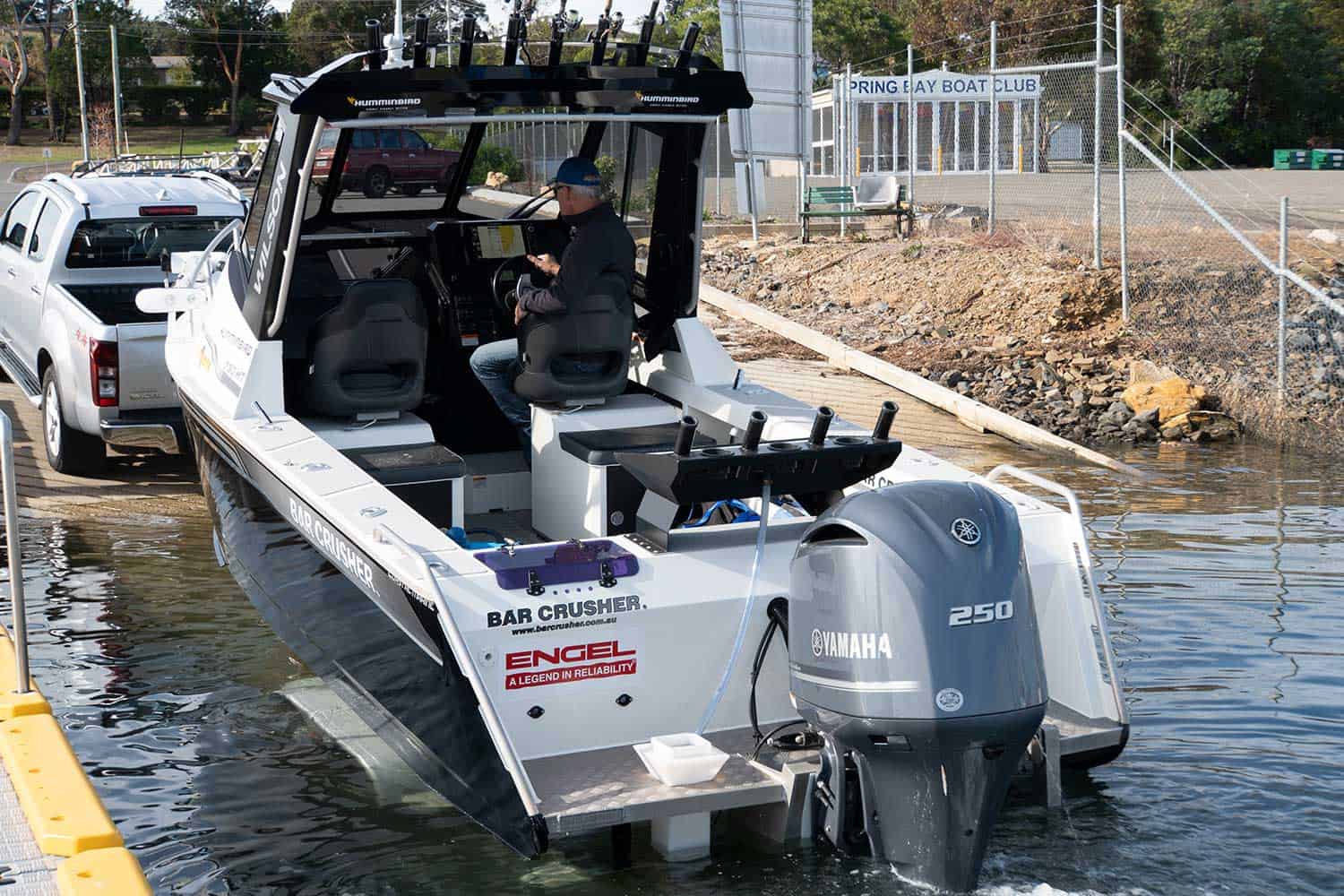 Bar Crusher 730HT fishing boat for sale
