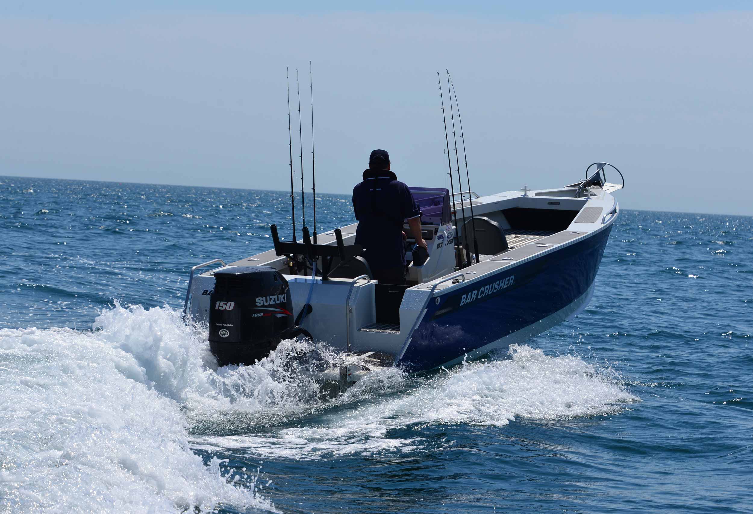 670XS – Ultimate Centre Console Fishing Boat | Bar Crusher