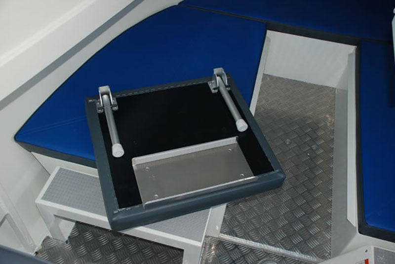 Bunk down with Bar Crusher - Bar Crusher Boats