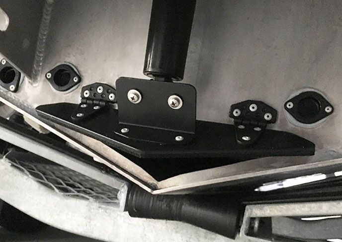 Bar Flap Water Ballast Lock | Bar Crusher Boats